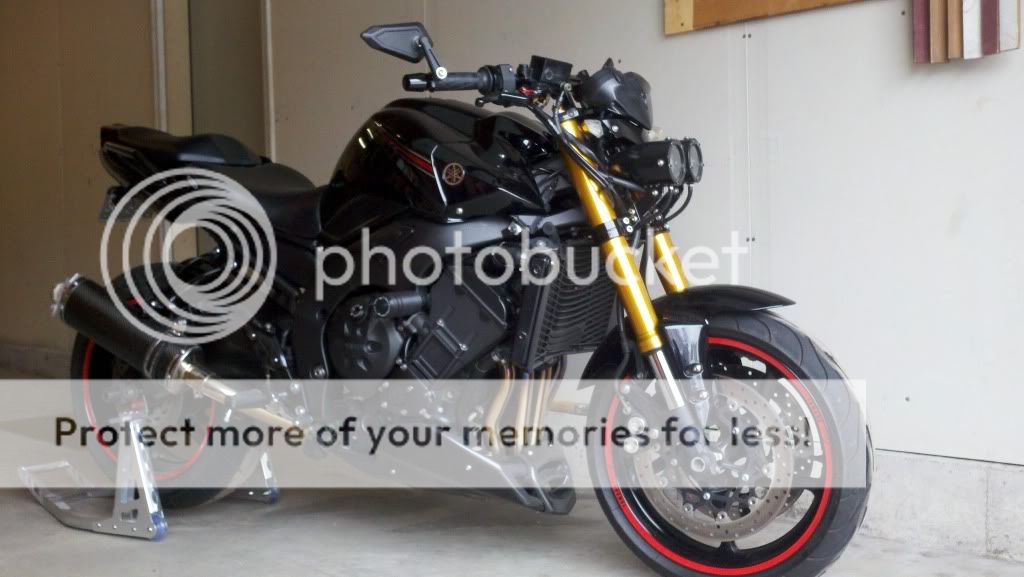 2007 fz1 custom headlights | Custom Fighters - Custom Streetfighter ...