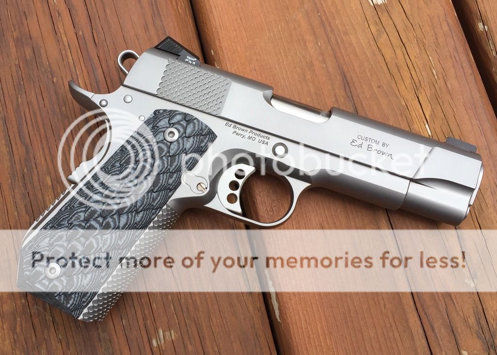 New Cerberus grips on the Kobra Carry | 1911 Firearm Addicts