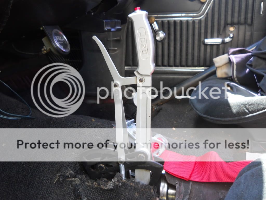 Hurst 4 Four Speed Muncie Vertigate shifter in 1970 chevelle | Team ...